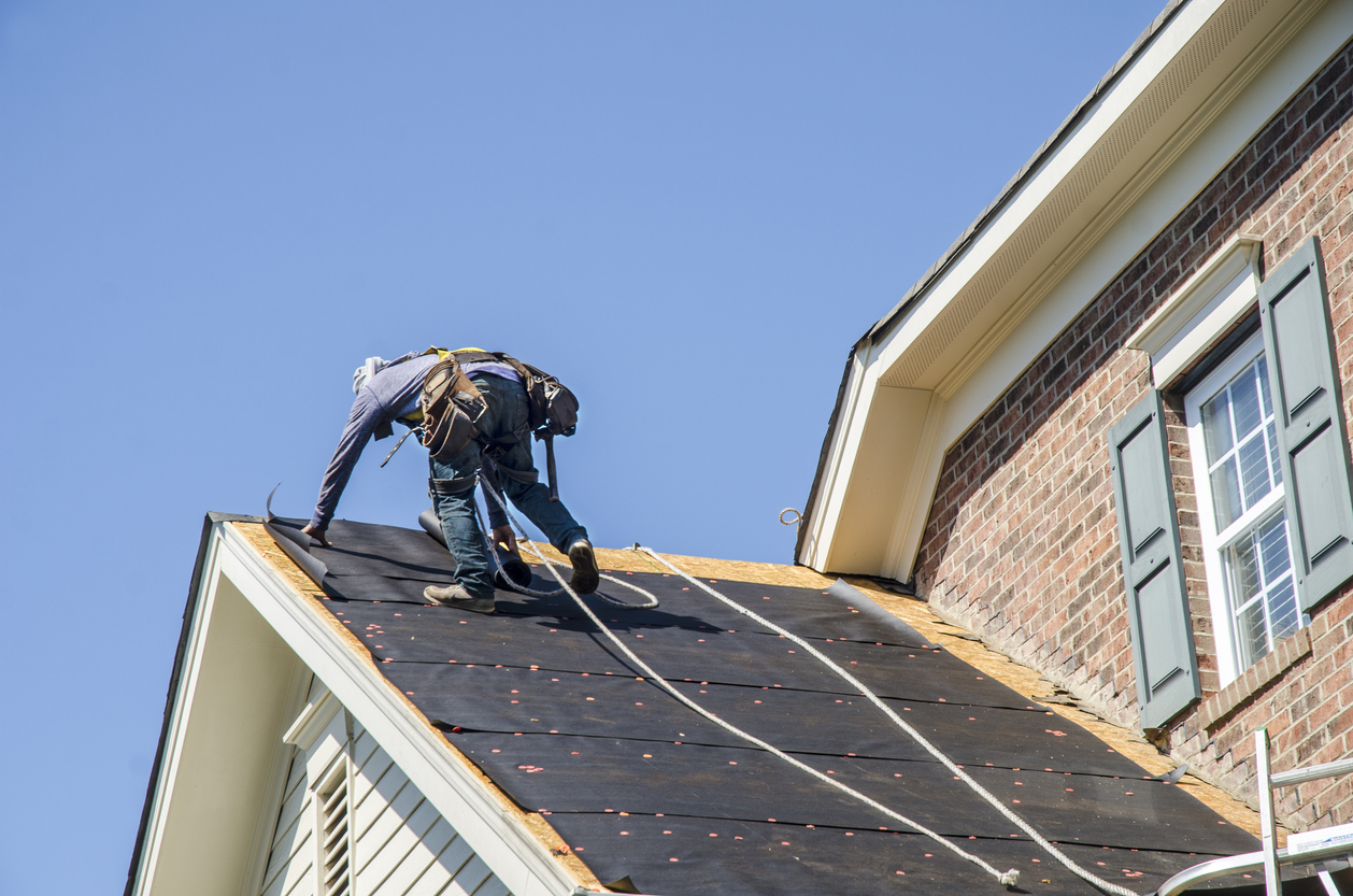 How Regular Roof Inspections Help Prevent Wind Damage